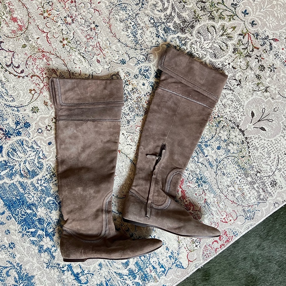 Maria Sharapova Cole Haan Suede Boots - Gem